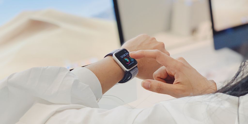 The Evolution of Smart Watch Technology: Pioneering Innovation in ...